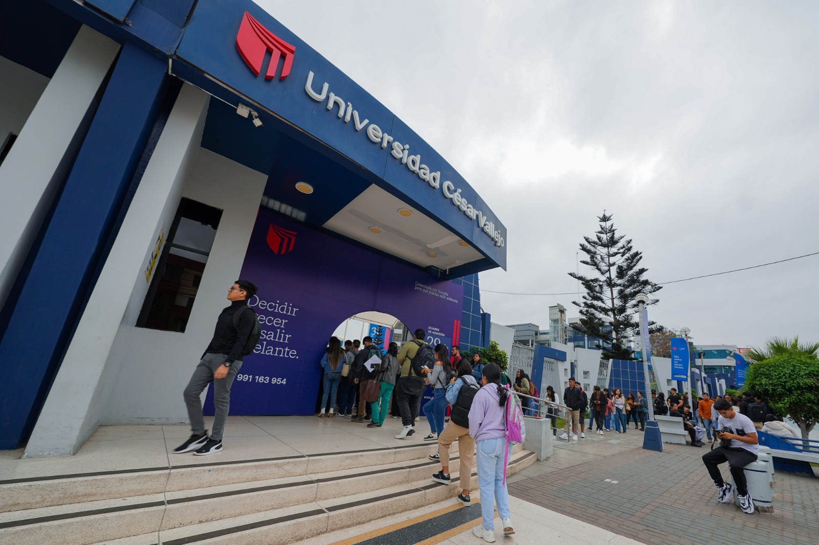 UCV inicia el ciclo académico con más de 181 mil estudiantes en sus 12 ...